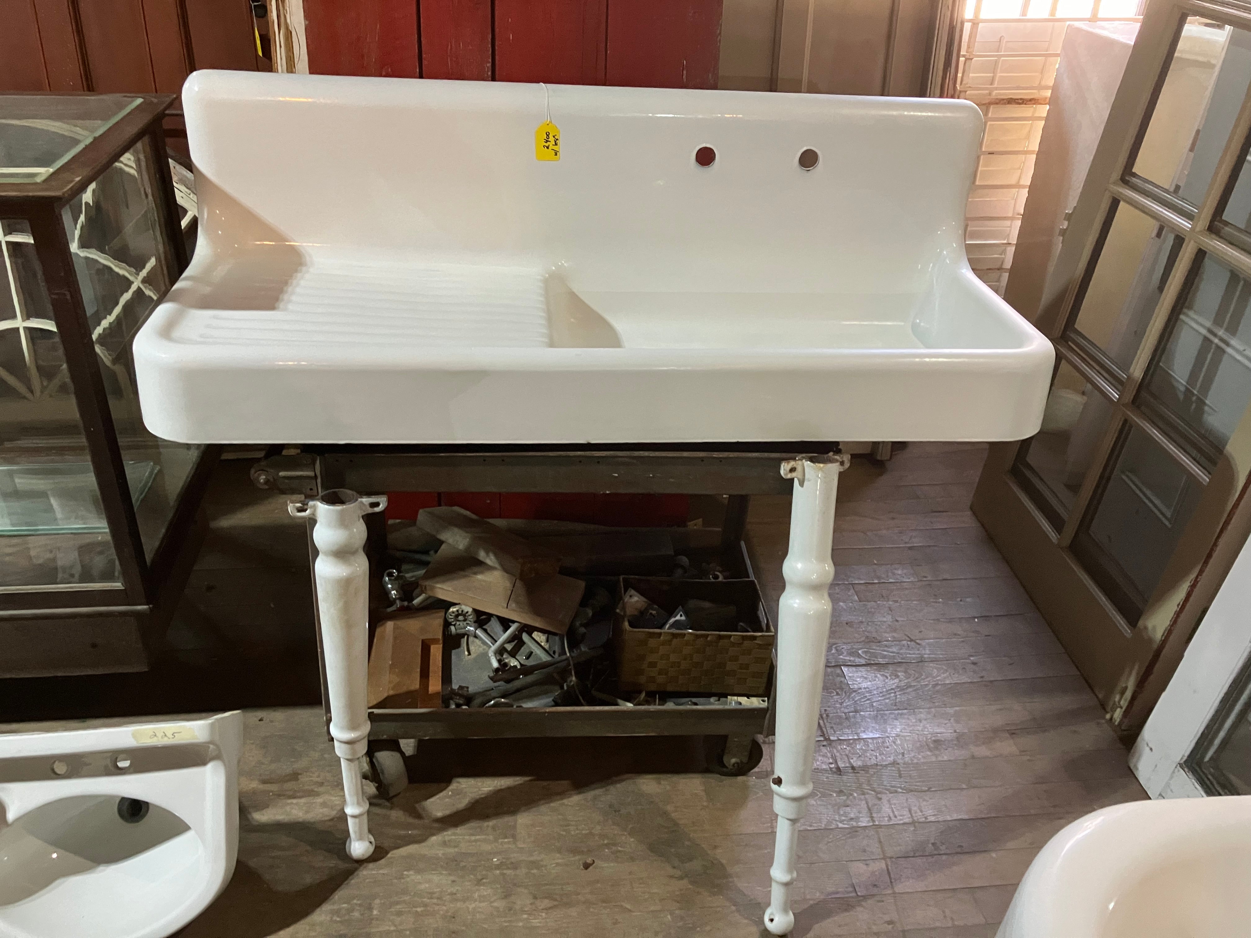Sink with legs – Vermont Salvage